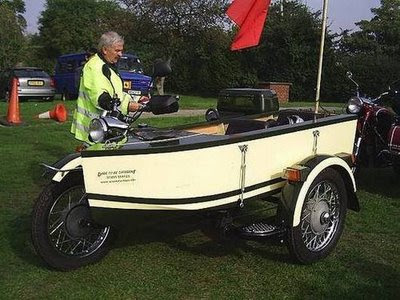 Good Pictures: Motorcycle Side Cart